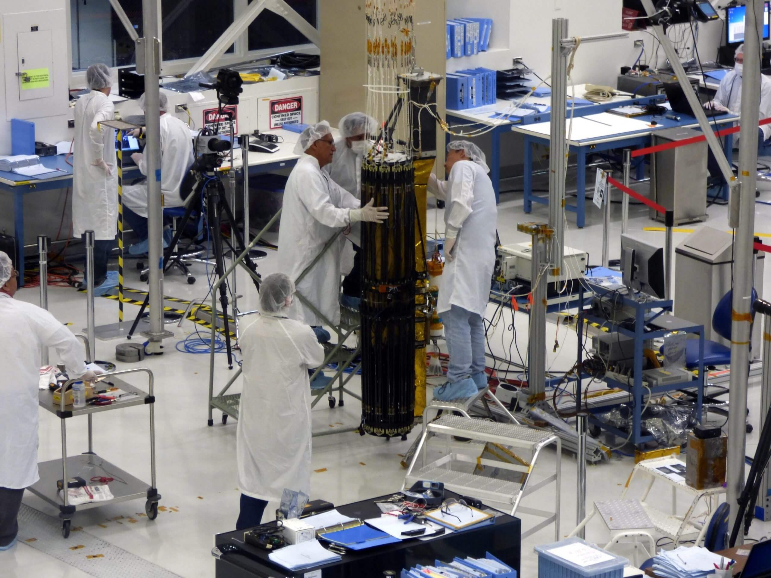 Electric high-force linear actuators keep manufacturing clean